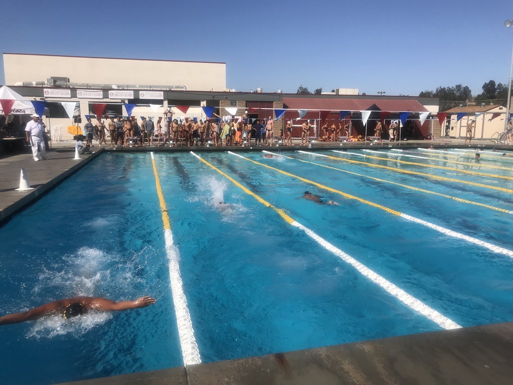 Come join the Esperanza High School Swim Team! – The Aztlán